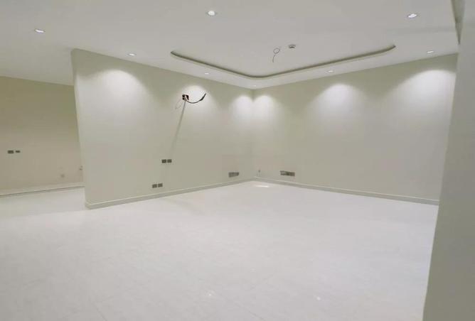 4 bedrooms Villas for sale in Al Qadisiyah - 4 BHK Houses for sale ...